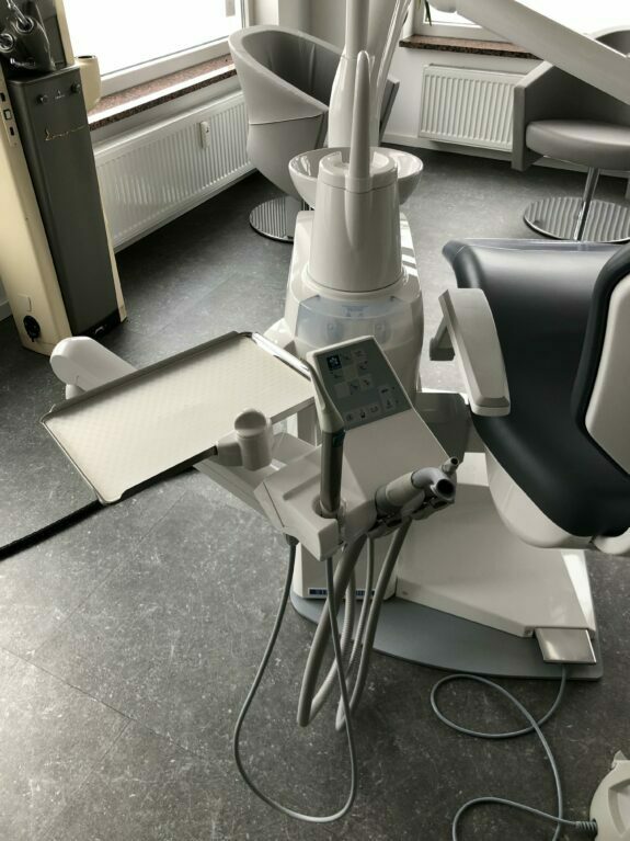 Stern Weber S280 TRC Behandlungseinheit gebraucht – Bj. 10/2018 - blaudental