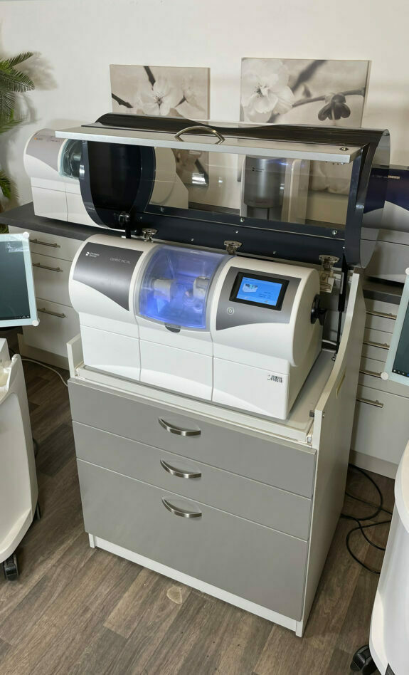 Sirona CEREC MC XL Premium Package Schleifeinheit mit Absaugung, inkl ...