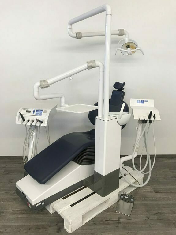 Sirona C4+ Plus Behandlungseinheit generalüberholt, komplett neu Lackiert