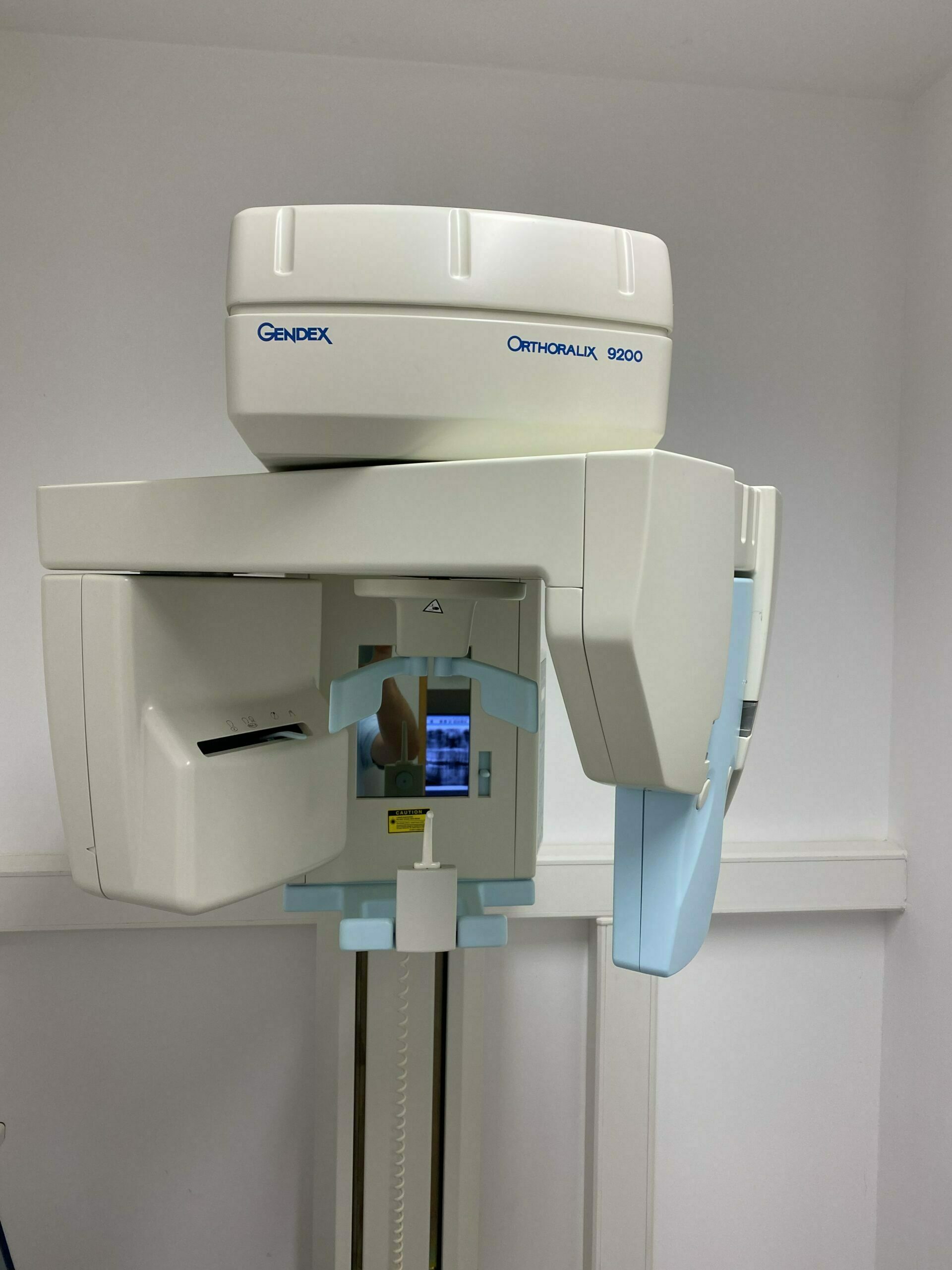 GELEGENHEIT !!! OPG 2D Gerät Gendex Orthoralix 9200 DDE gebraucht ...