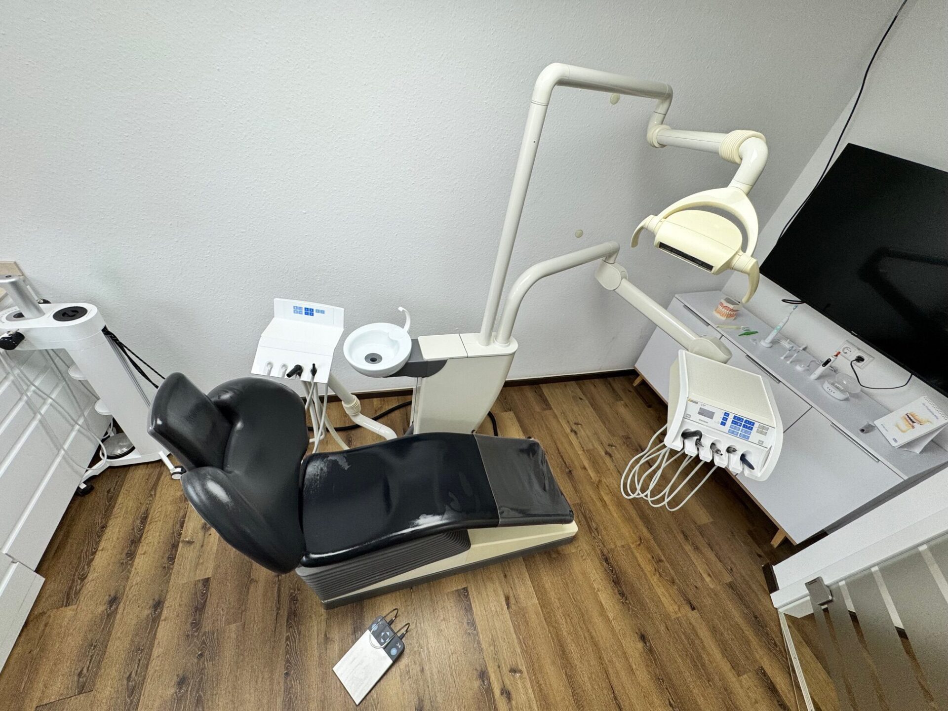 Sirona C5+ Behandlungsstuhl - blaudental
