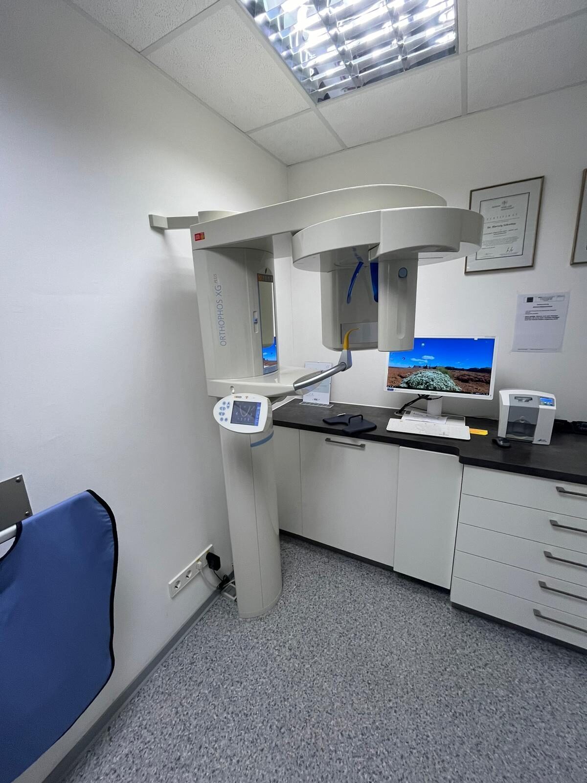 Sirona Orthophos XG Plus Röntgengerät - blaudental